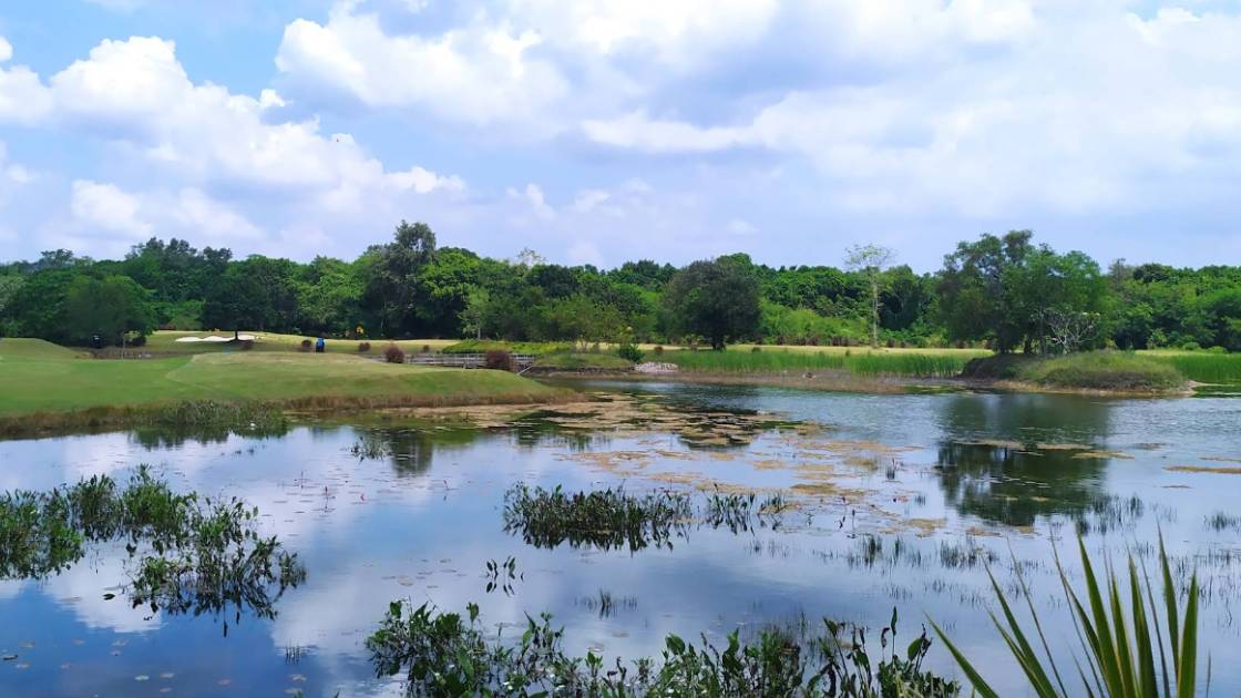 Lapangan Golf Tanjung Lesung | Play Golf In Indonesia